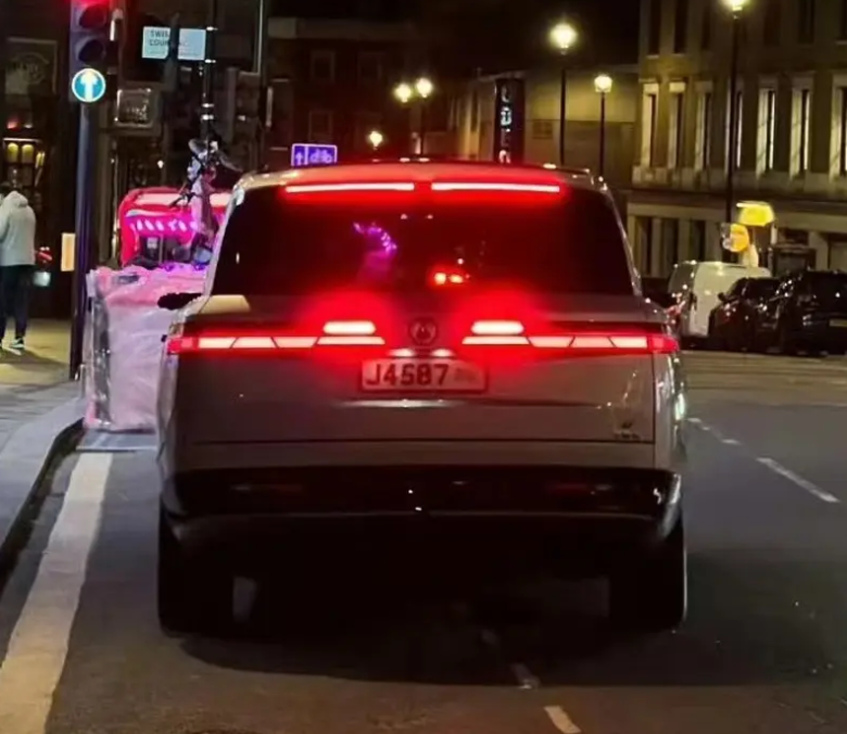 腾势N9全面曝光！对标问界M9和理想L9，争夺SUV王座_腾讯新闻