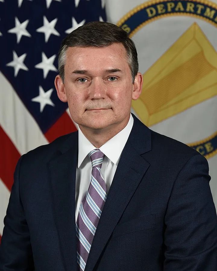 美军下一代AR眼镜计划启动，80家企业角逐，微软地位或生变 | 潜在供应商商名单 | 微信群 | 下载_腾讯新闻