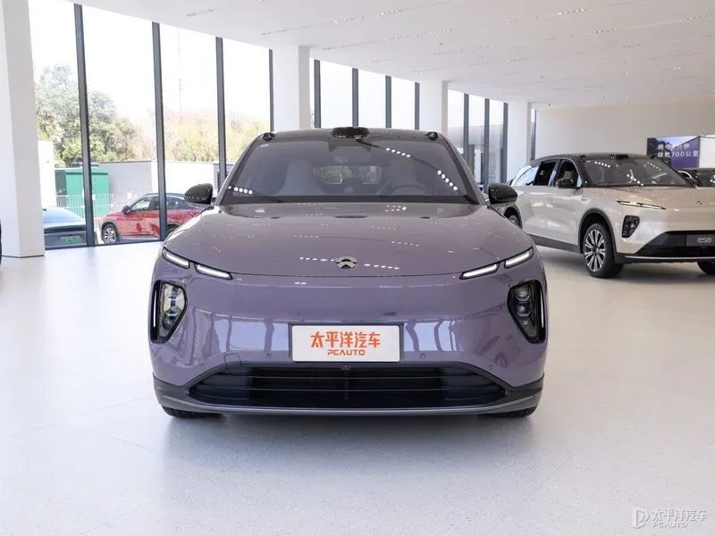 蔚来新EC6上市卖28.8万起！ 全系双电机，配置看齐ET9，太狠了_腾讯新闻