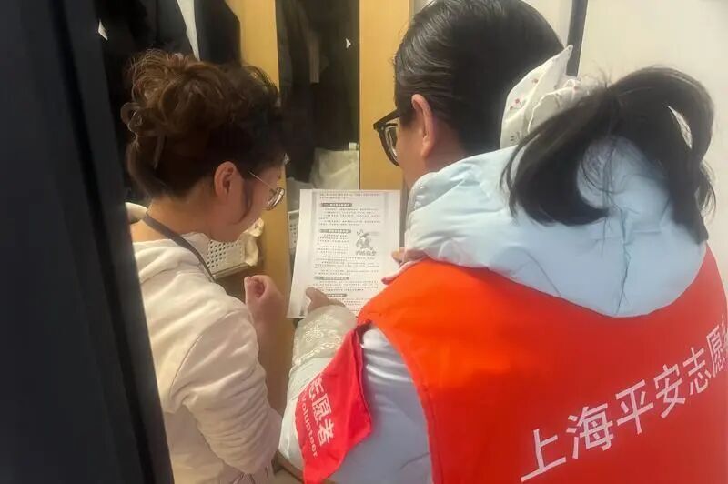 黄浦区深入推进“四百”大走访，开展排查工作要做到“四查”_腾讯新闻