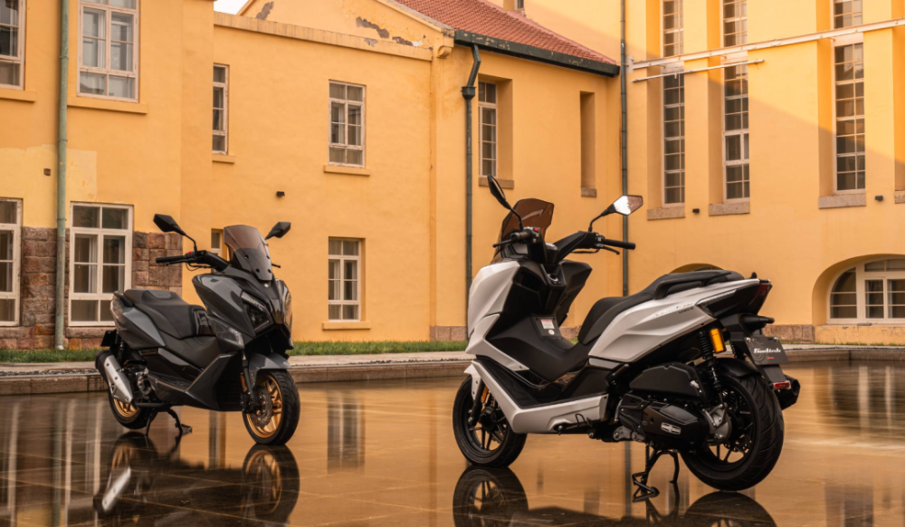 “情感伙伴”已出现！凯威MBP发布Feelink C150、Feelink X系列踏板_腾讯新闻