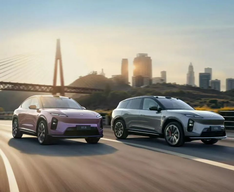 起价33.8万！逐渐“ET9化”，新款ES6/EC6有哪些升级？_腾讯新闻