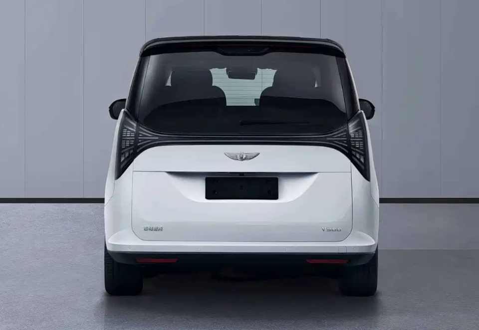 定位中大型MPV 吉利银河V900将于11月21日全球首秀_腾讯新闻