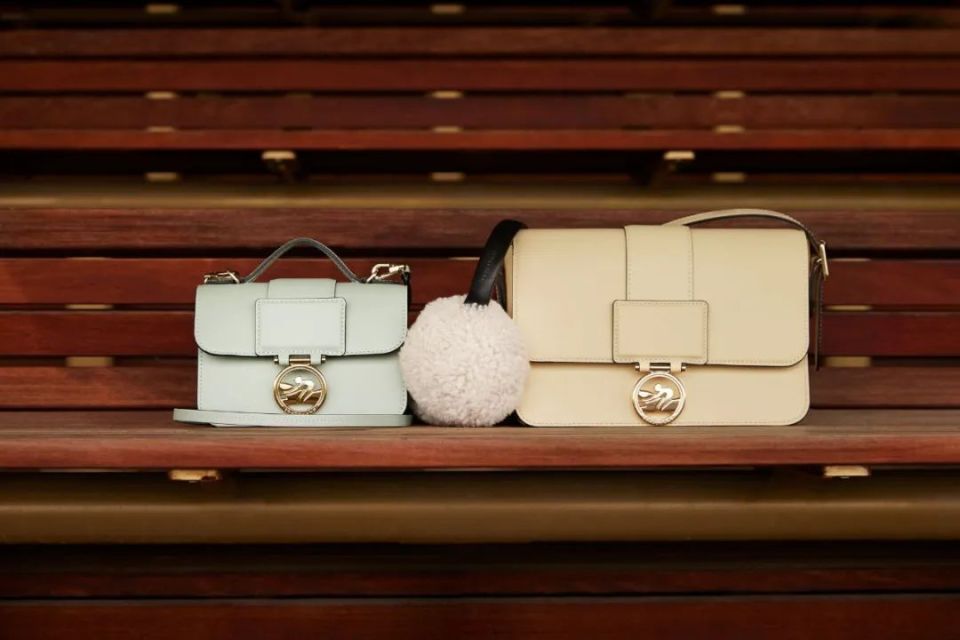 为什么Longchamp可以背一辈子？真正懂包的人都是这样…_腾讯新闻