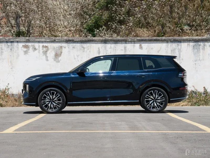 卖12.98万起！长安启源Q07新车型上市！配零重力座椅，综合续航超1400km…_腾讯新闻