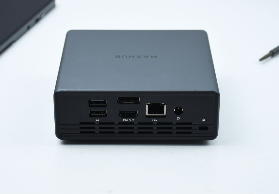铝合金外壳，丰富接口，入门级迷你电脑主机：MAXHUB MI20简评_腾讯新闻