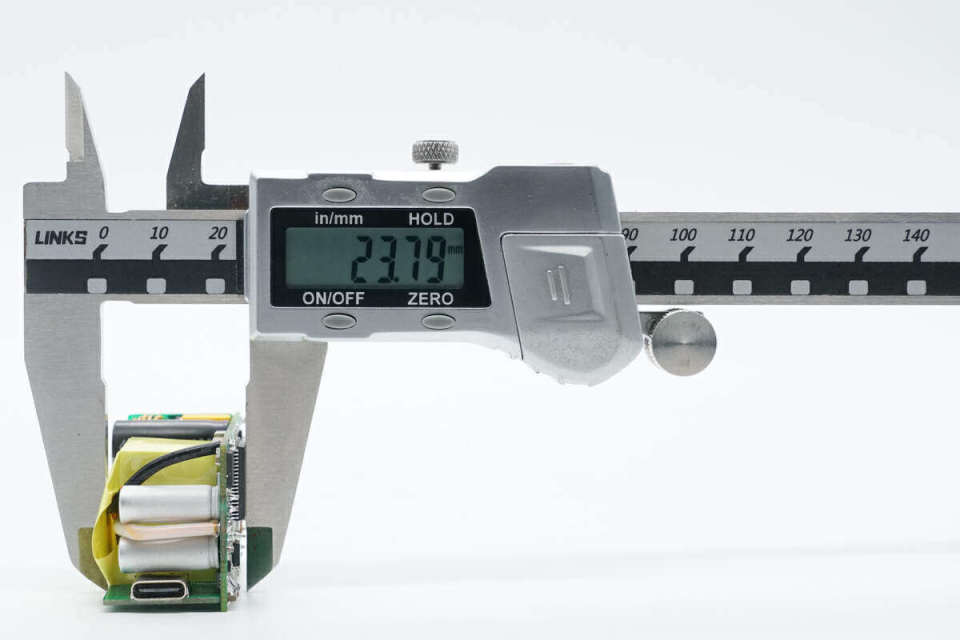 实测满载效率超过95%，南芯POWERQUARK 65W快充参考设计解析_腾讯新闻