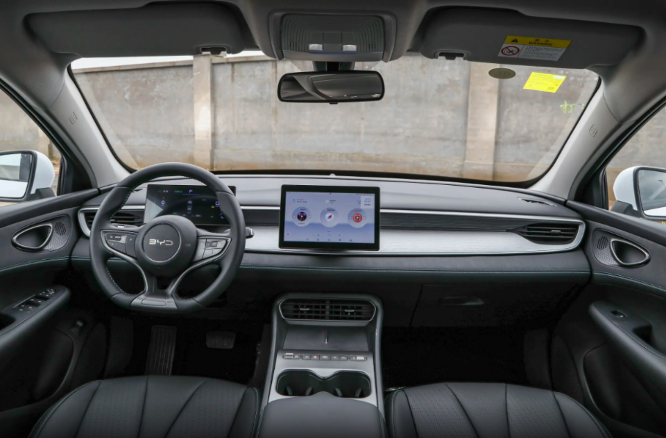 指导价7.98万，26款比亚迪海豹05DM，怎么样？_腾讯新闻