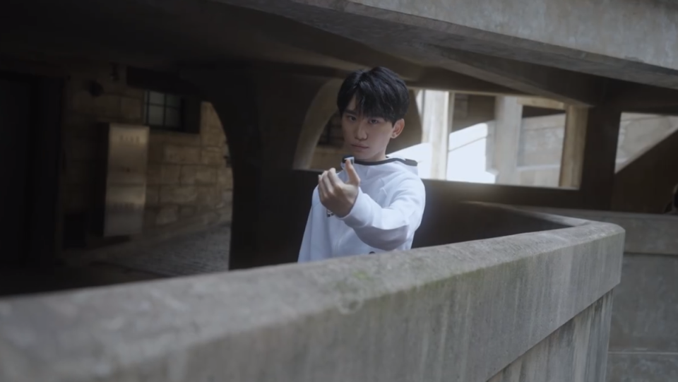 现役选手虐菜冠军给他！Letme谈Doinb破坏解说杯平衡_腾讯新闻