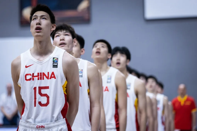 U17男篮世界杯：中国84分惨败美国 全队狂送38失误李悦洲17分_腾讯新闻