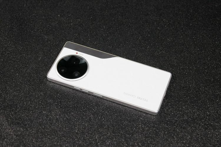 TECNO CAMON 30 Pro 5G 测评：影像旗舰性能也领先_腾讯新闻
