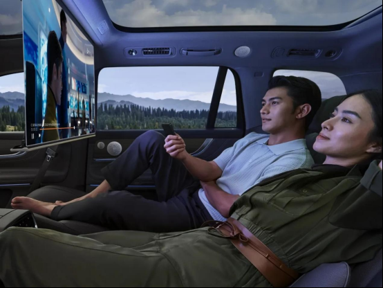 价格一致，五座并没有更尊贵，问界M9五座版与六座版该选谁？_腾讯新闻