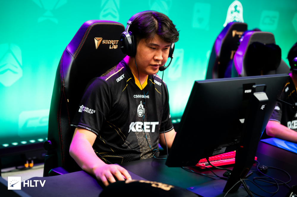 CS2裂变天地：蒙古队暂登世界第一！LVG一胜难求，TYLOO命悬一线_腾讯新闻