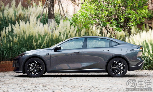 深蓝SL03和S07推出OTA升级 含多项升级和优化_腾讯新闻