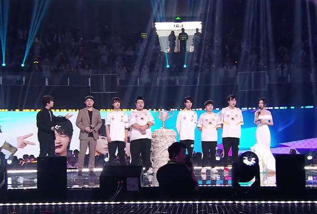 狼队KPL春季赛夺冠，证明S31赛季大腿还是射手，这几位英雄好上分_腾讯新闻