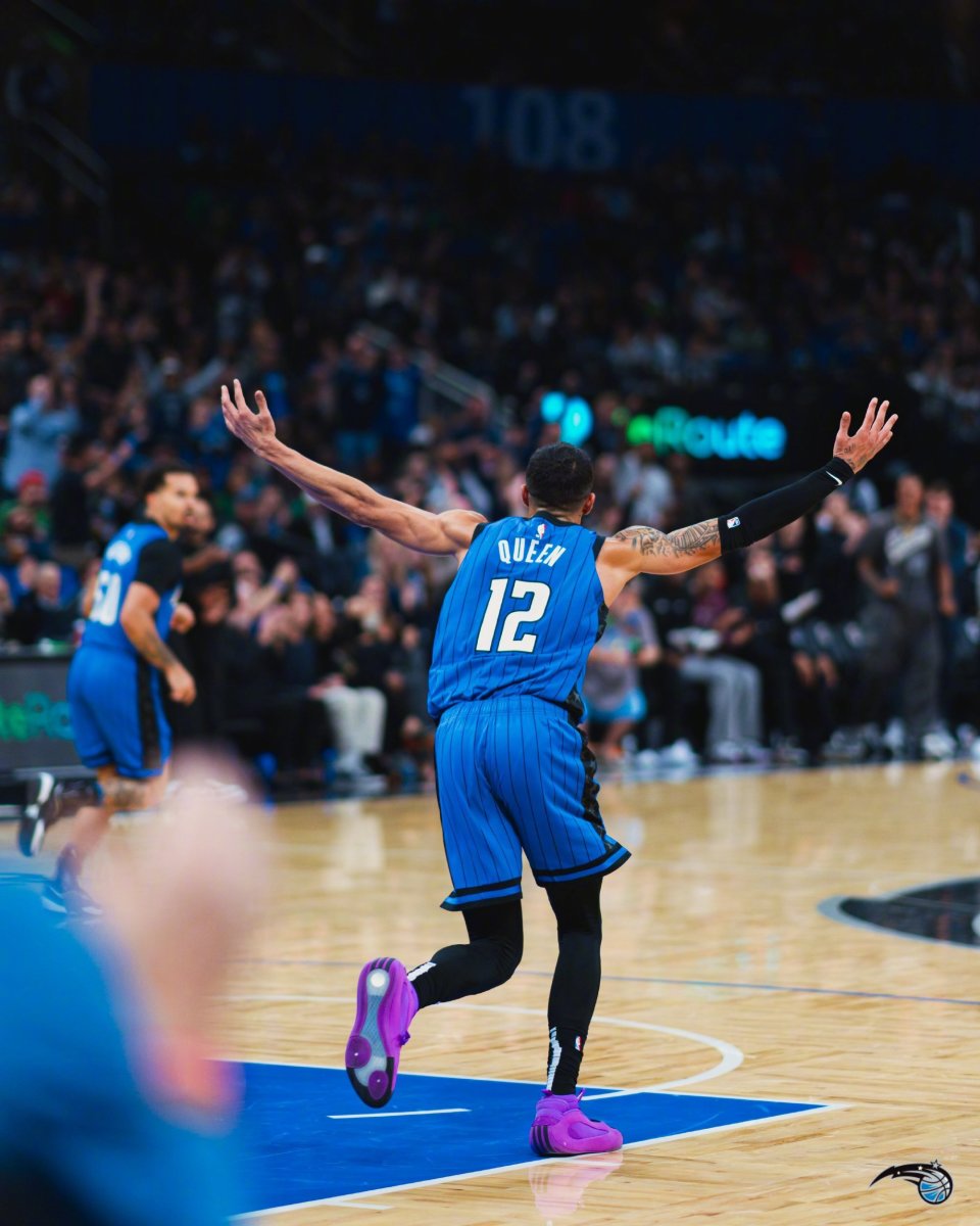 神奇！大黑马掀翻卫冕冠军：3大核心缺席仍逆转，布朗空砍35+9_腾讯新闻