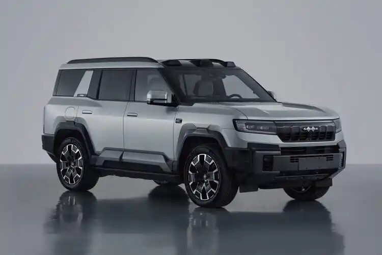 比亚迪推出4nm制程BYD 9000芯片，高性能计算赋能智能座舱_腾讯新闻