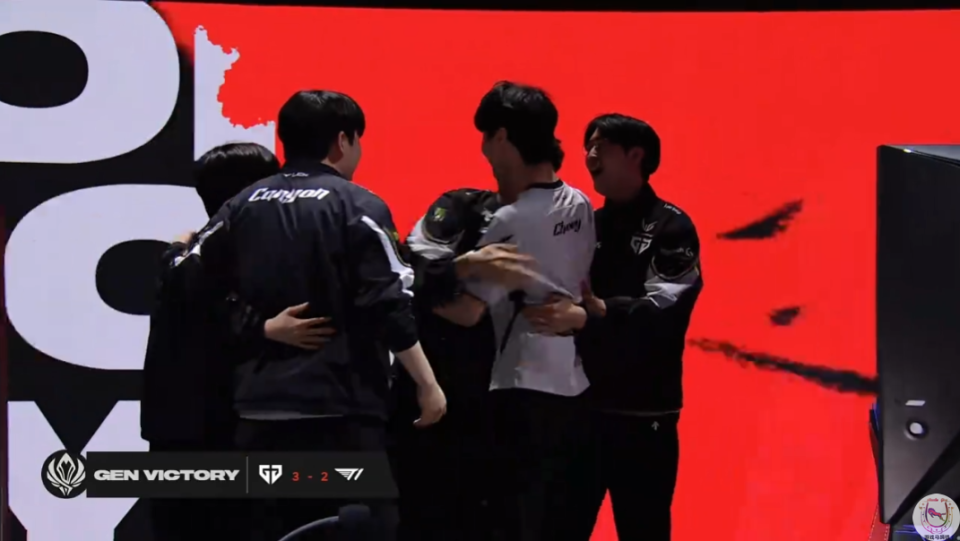 GenG击败T1卫冕MSI冠军！Chovy斩获FMVP_腾讯新闻