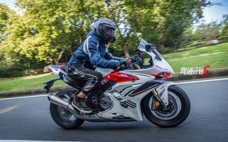 无极RR660S评测，综合性能超一流，2024编辑推荐车型_腾讯新闻