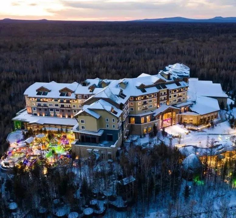 长白山奇观：零下30℃的空气，泡着零上40℃的温泉_腾讯新闻