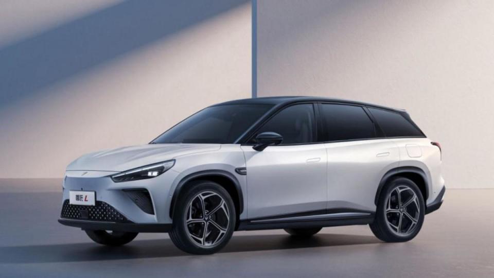 近期新车盘点：问界M5中期改款、新款Vantage动力升级_腾讯新闻