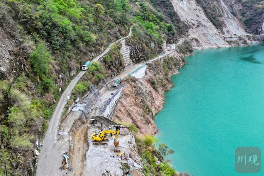 一线探访丨石棉：G662线恢复重建和提升改造工程有序推进_腾讯新闻