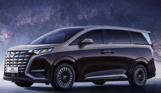 进军MPV市场！小鹏X9最新谍照曝光_腾讯新闻