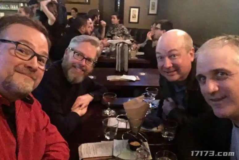 它是暴雪史上最难产的大作，逼走四任游戏总监，干翻一家工作室_腾讯新闻