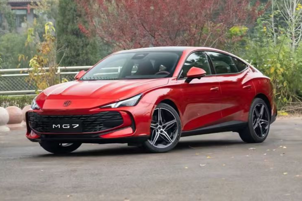 限时一口价11.29万元起，MG7 2025款打造B级运动轿车新标杆_腾讯新闻