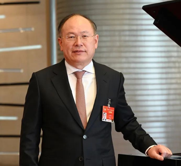 奚国华：昔为铁道专家，今成中信集团第七任掌舵者_腾讯新闻