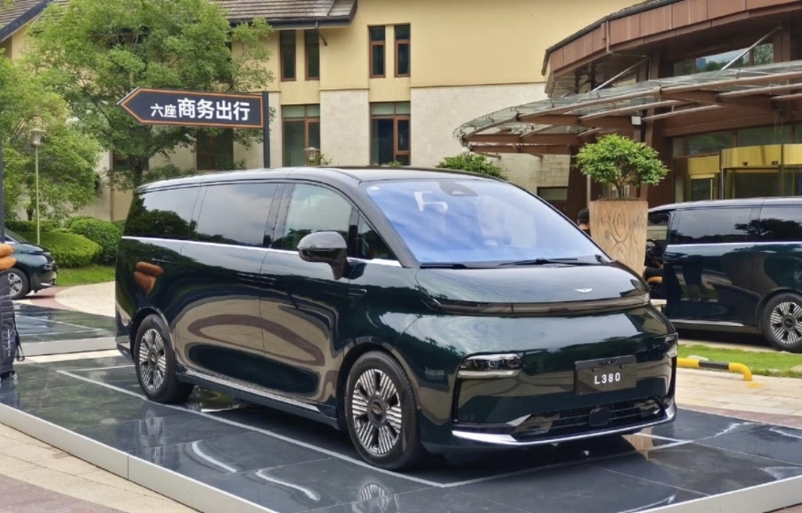 中国纯电MPV的“MVP”：月销超3000辆，销量跑赢小鹏X9、理想MEGA_腾讯新闻