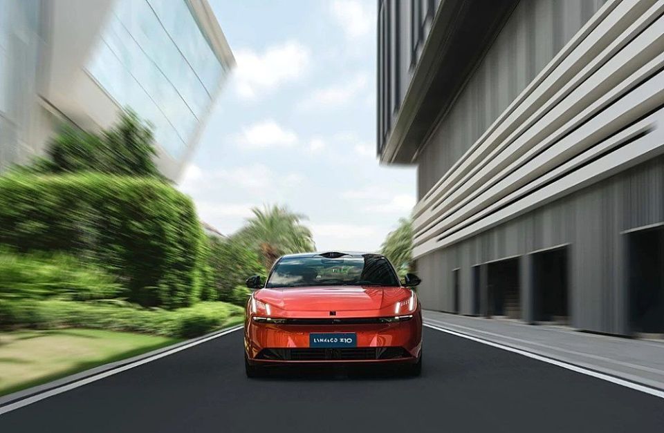 20万级纯电中大型轿车 要智己L6的智驾还是领克Z10的续航？_腾讯新闻