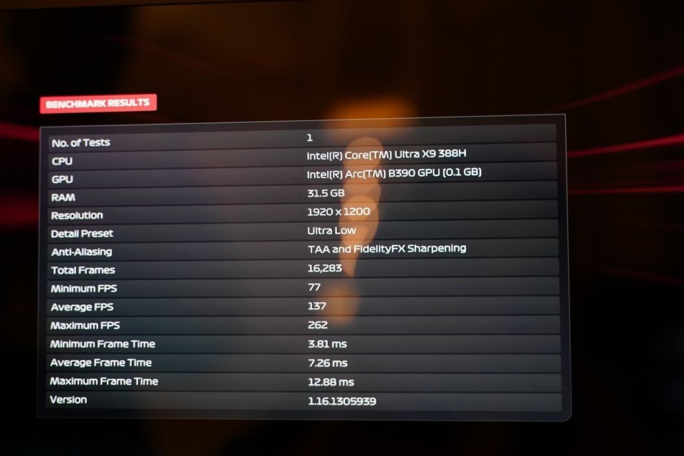 CES 2026英特尔酷睿Ultra X9 388H现场实测：核显挑战入门独显？_腾讯新闻