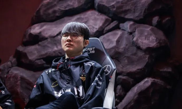 S13奖金分配：T1获44.5W美元，JDG获17.8W美元_腾讯新闻