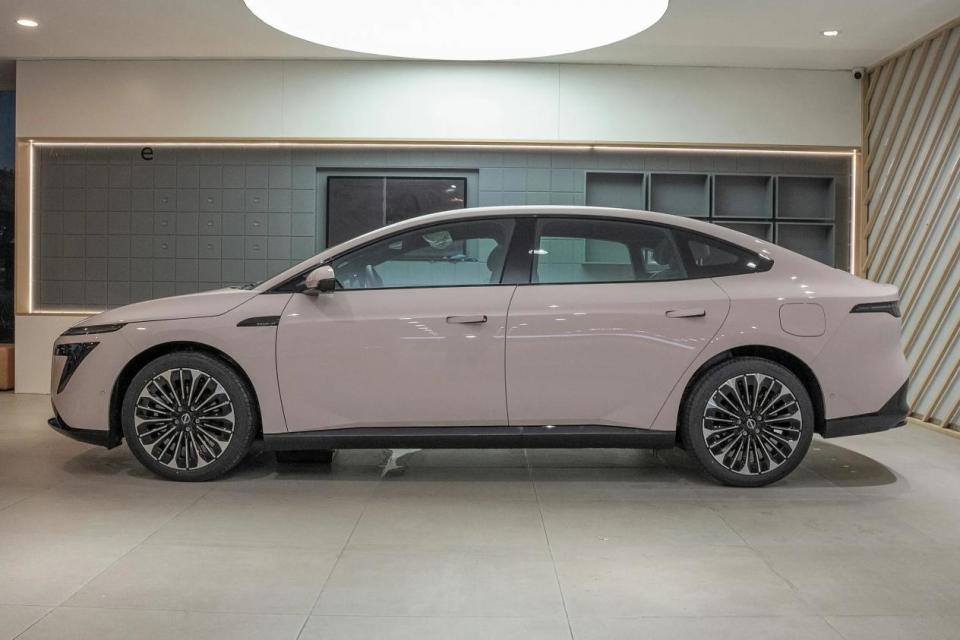 长安启源A06上市在即，日产N7绕不开的对手？_腾讯新闻