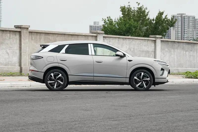 2025东京车展：海狮06DM-i首发_腾讯新闻