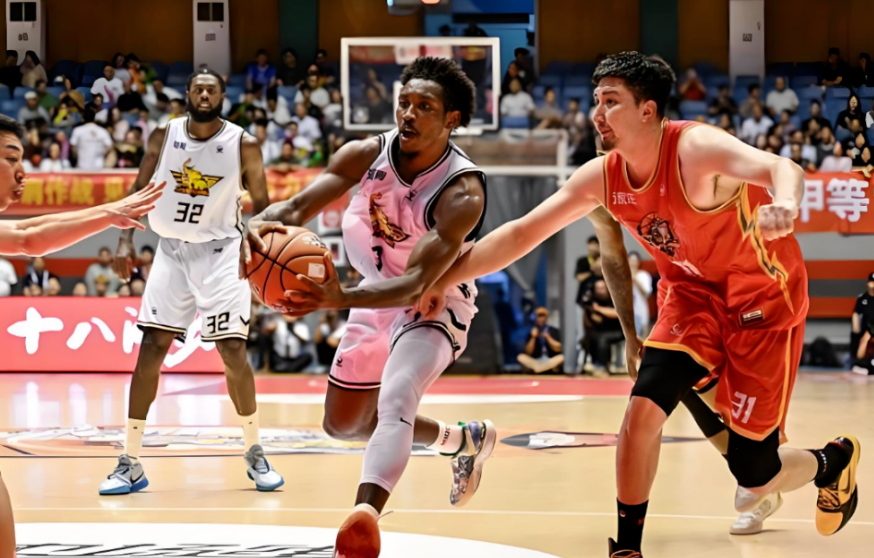 CBA天津队签下NBL顶级得分手，他在低级别比赛的表现一直非常出色_腾讯新闻