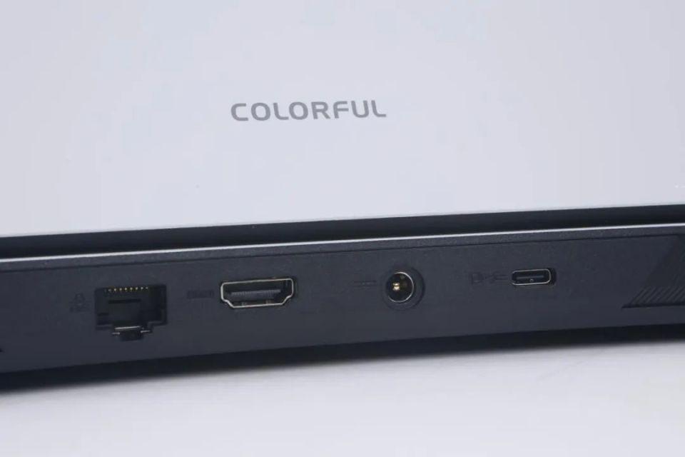 七彩虹隐星P16 Pro评测：价格低至7999元！首发RTX 5070 Ti的高性价比游戏本_腾讯新闻