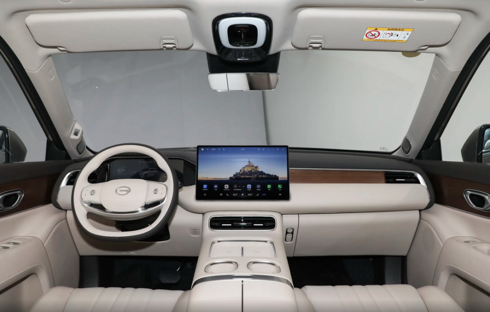 MPV底盘低，SUV承载力一般，多胎家庭不妨等等即将上市的传祺S9_腾讯新闻