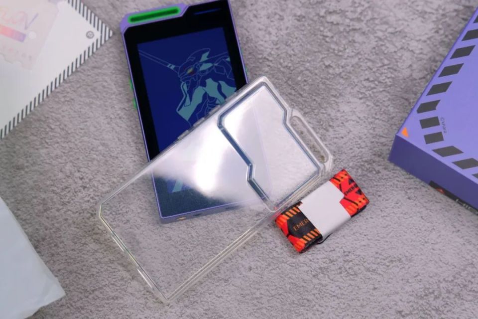 对EVA迷而言是真正的“物超所值”！HiBy R4 x EVA限量定制版试听_腾讯新闻