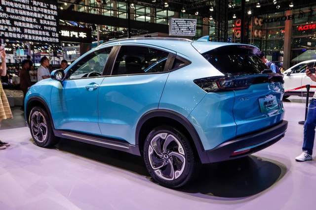 搭载比亚迪刀片电池，卖14.98万起，本田这款全新SUV有戏吗？_腾讯新闻