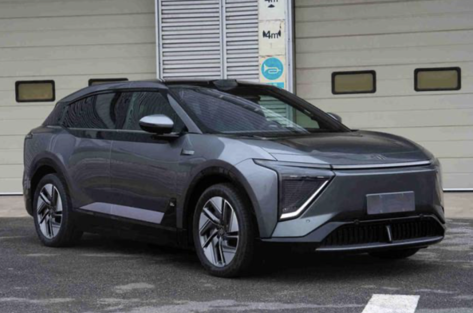 这次不走“非主流”路线，高合第三款量产车或命名“HiPhi Y”_腾讯新闻