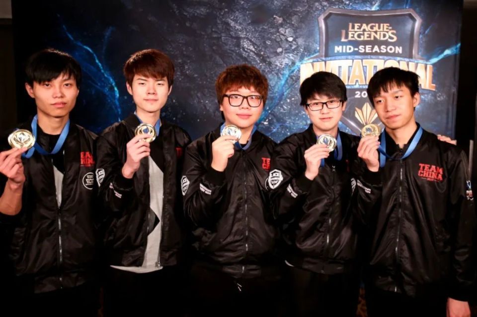 LPL辅助位最长的河——TES.Meiko_腾讯新闻