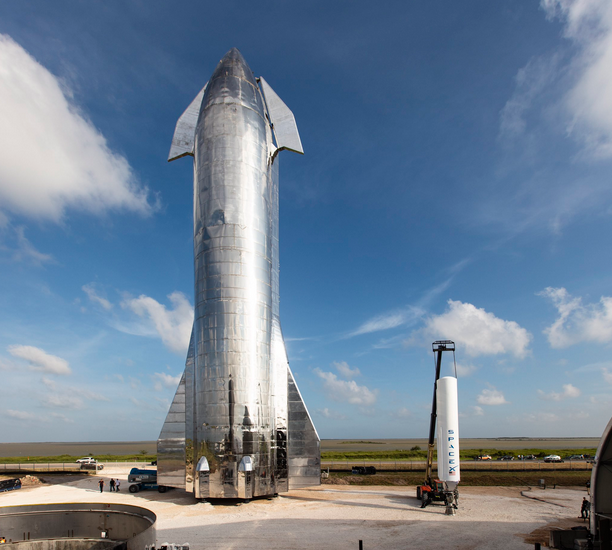 特斯拉Cybertruck上有哪些黑科技？到底谁才是遥遥领先？_腾讯新闻