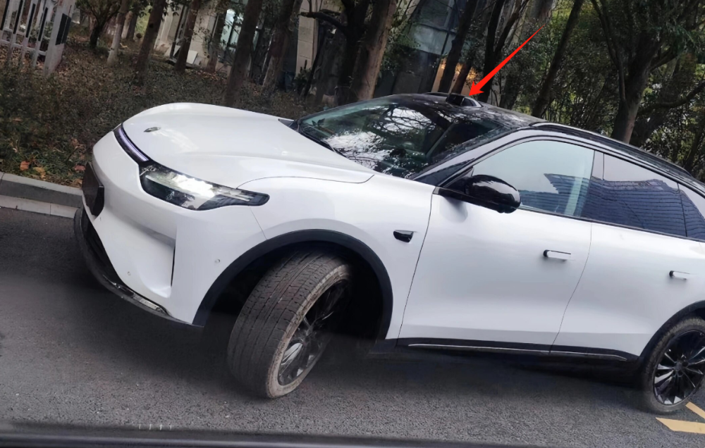 全新零跑C11配置曝光，全系8295座舱，增激光雷达+FSD减振_腾讯新闻