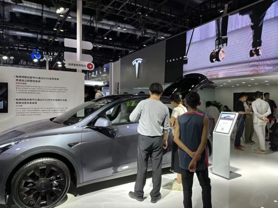 宋钢离职被“抢”？特斯拉的大树下看不清，要看下一站的表现_腾讯新闻