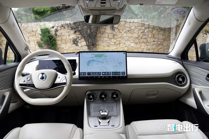 比亚迪腾势N8 MAX图片曝光！大幅加长-超5米，PK理想L8_腾讯新闻