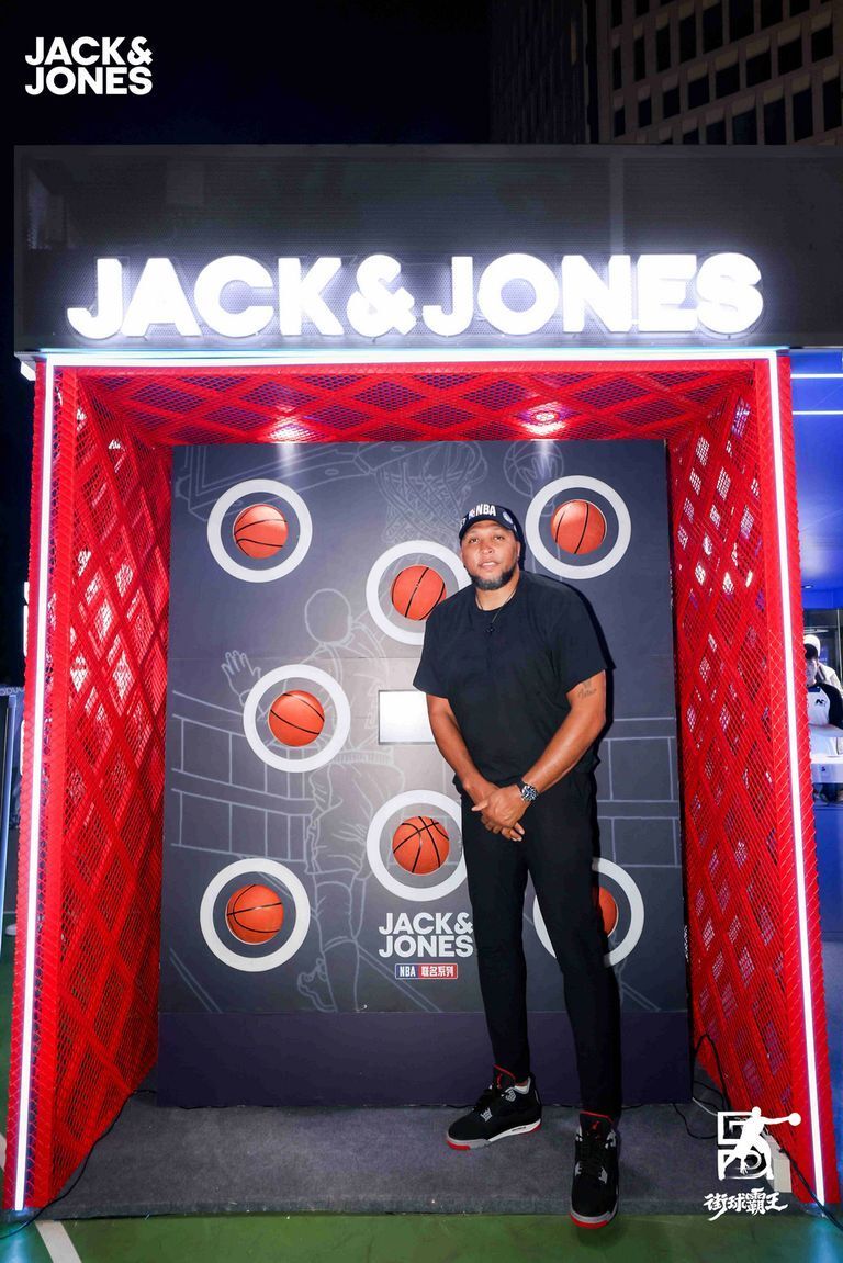 无处不主场 JACK & JONES携手NBA共启运动潮流新纪元_腾讯新闻