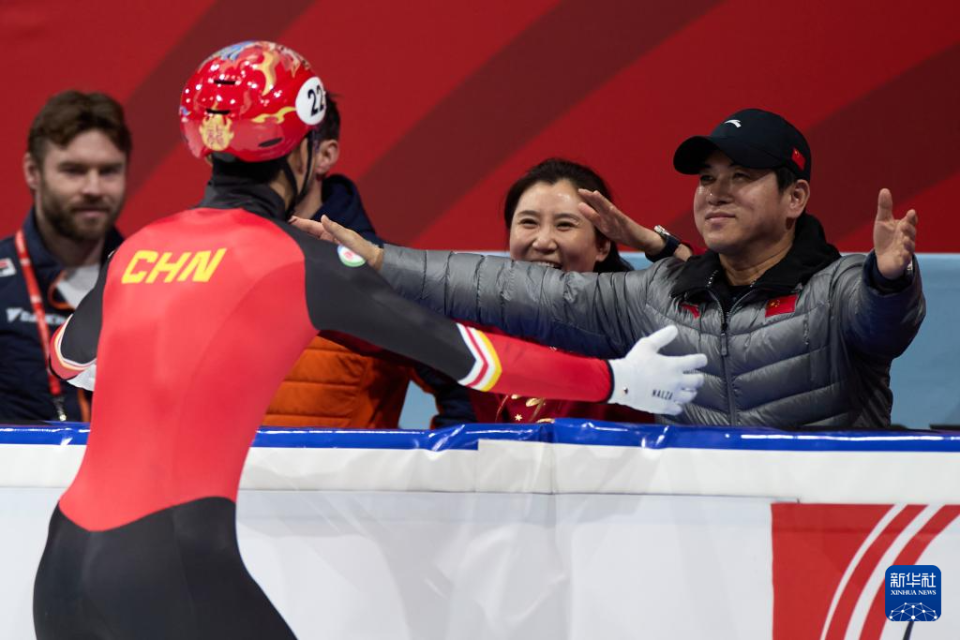 短道速滑世巡赛米兰站：孙龙夺得男子500米冠军_腾讯新闻