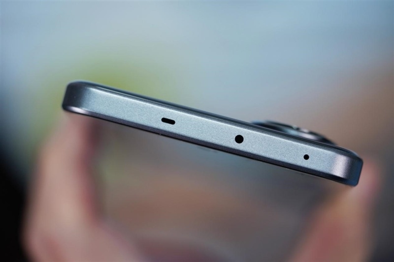 一加Ace 3V全面评测：1999起 年轻人的第一部AI手机_腾讯新闻